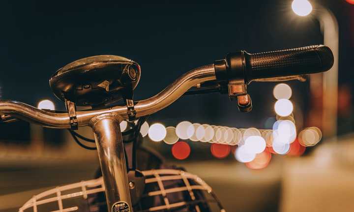Bicyclist Fatally Crashes Into Parked Tractor Trailer Nassau County