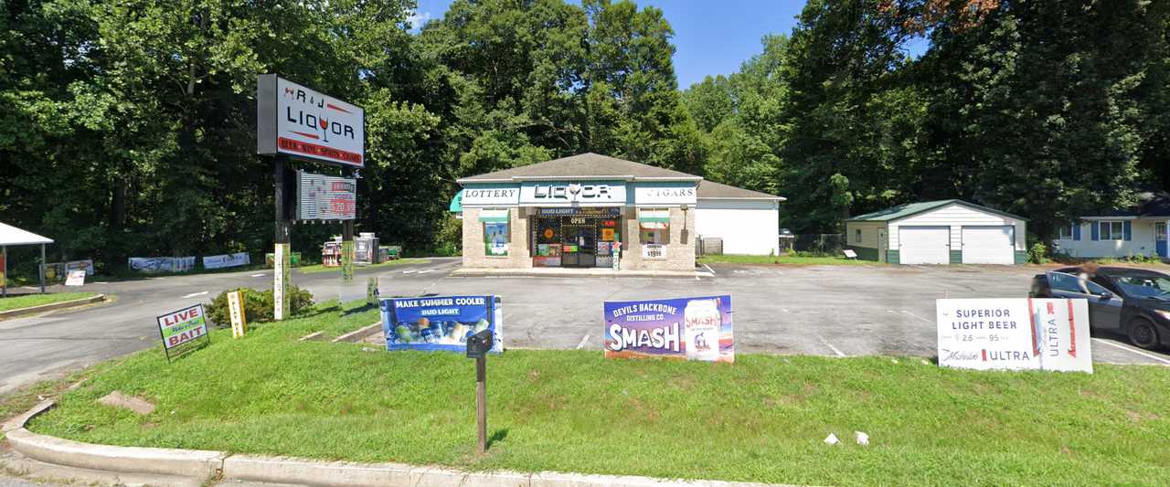 Crash Causes Power Outage, Results In Armed Robbery At Maryland Liquor ...