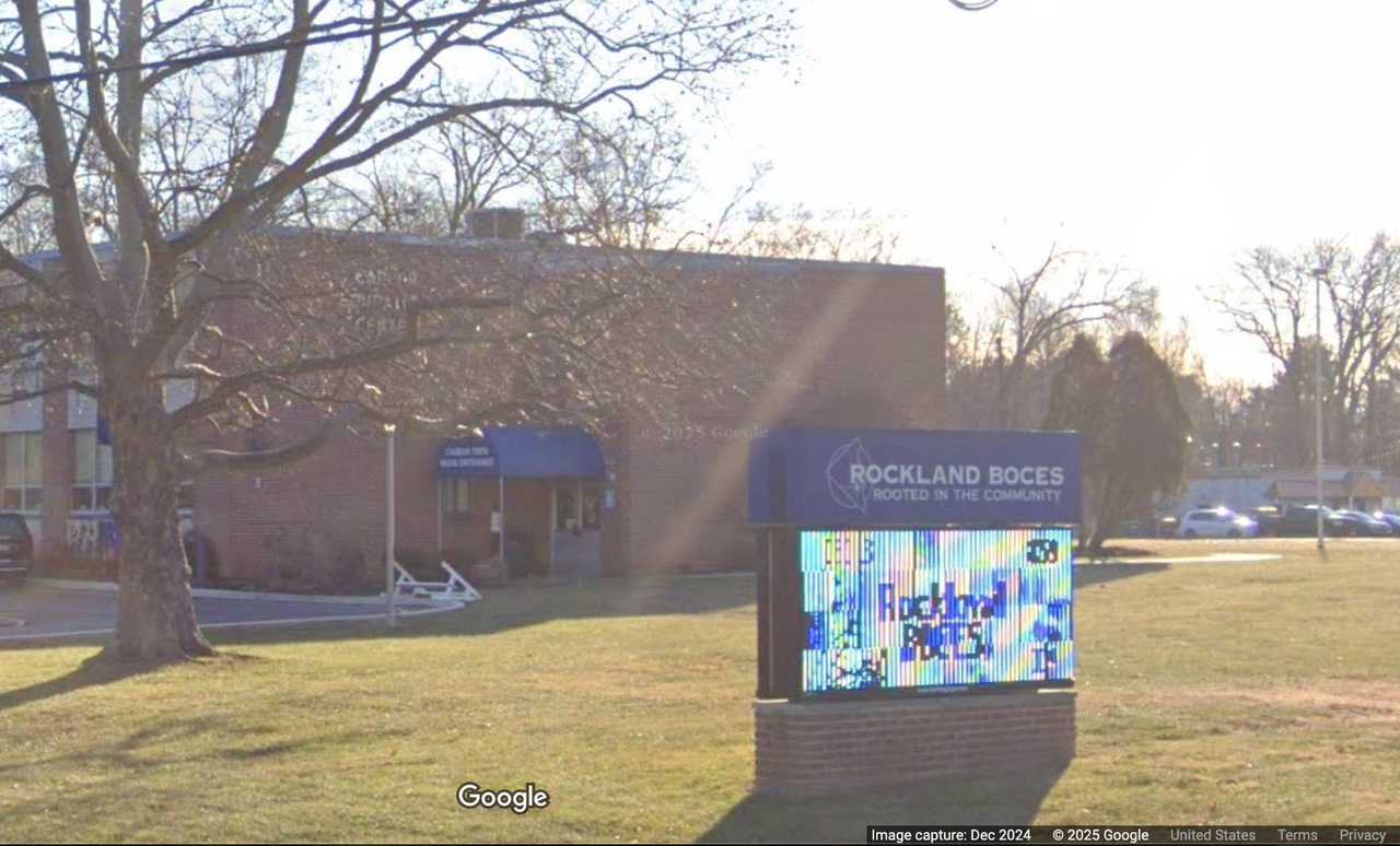 School Employee Accused Of Pushing Students' Heads Underwater At Pool ...