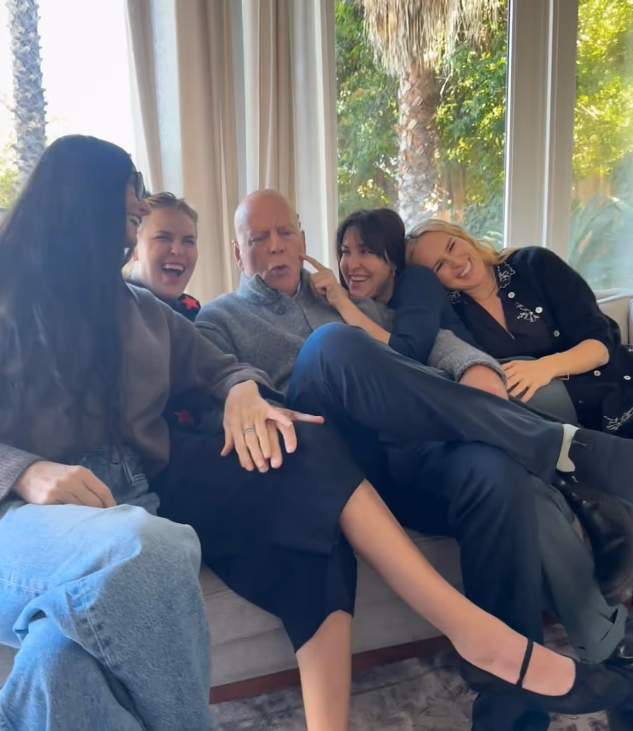 Bruce Willis Dances Into 70 Surrounded By Family, With An Uplifting Health Update | South River ...
