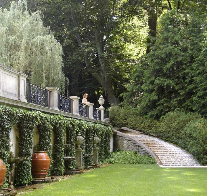 New York Icon Martha Stewart Calls Longwood Gardens A 'Must-Visit ...