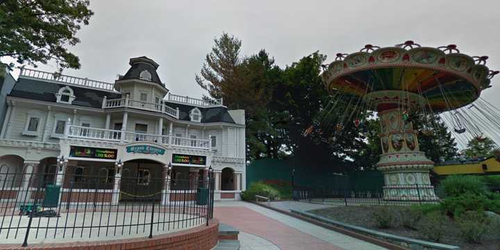 Six Flags America In Maryland To Shut Down After 2025: End Of An Era ...