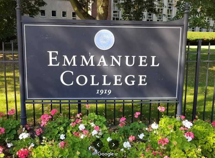 Ex-College Admissions Officer In Mass Tried To Pay 17-Year-Old ...