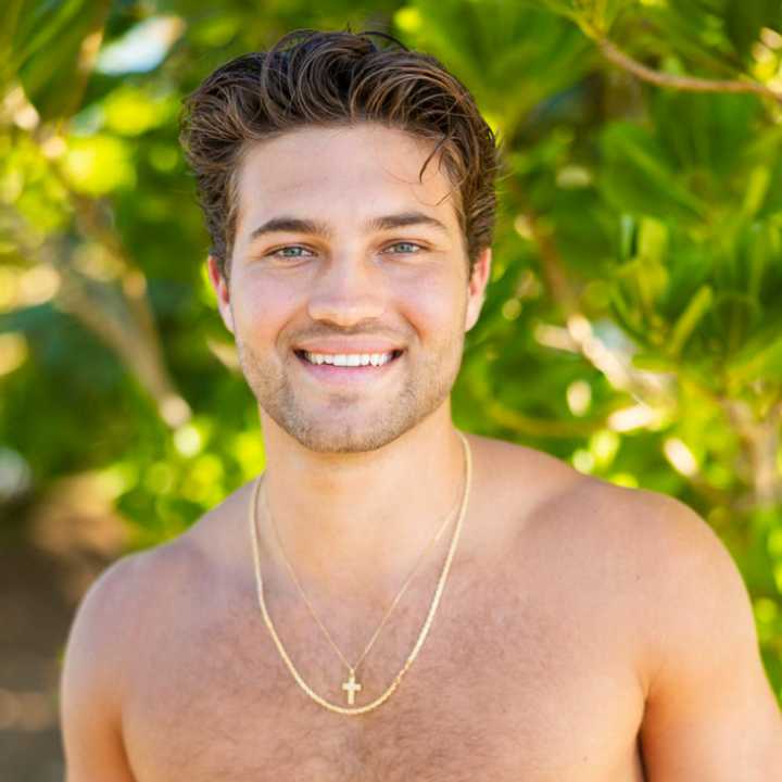 HV Native Is New Bombshell On 'Love Island USA': 'I'm Bringing Whole ...