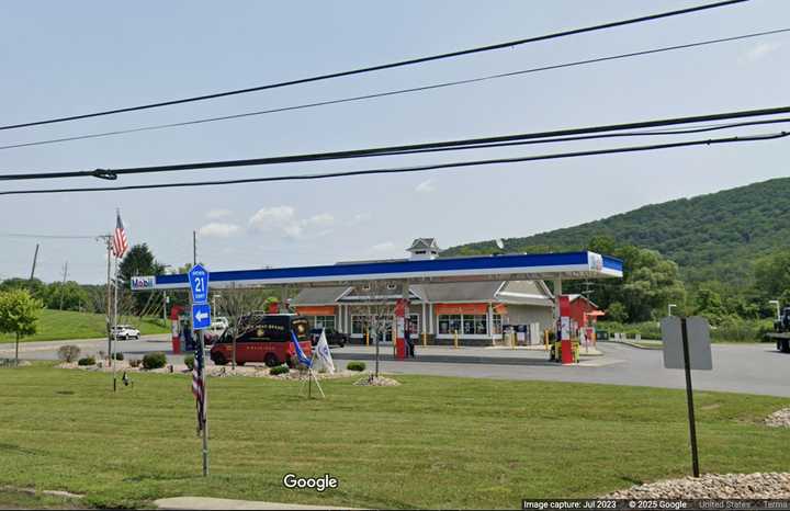 Impaired Dover Man Leaves Traffic Stop, Flees To Gas Station In ...