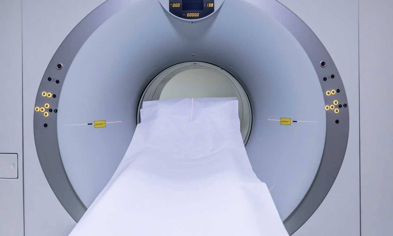 Man Pulled Into MRI Machine Dies From Injuries After Freak NY Accident ...
