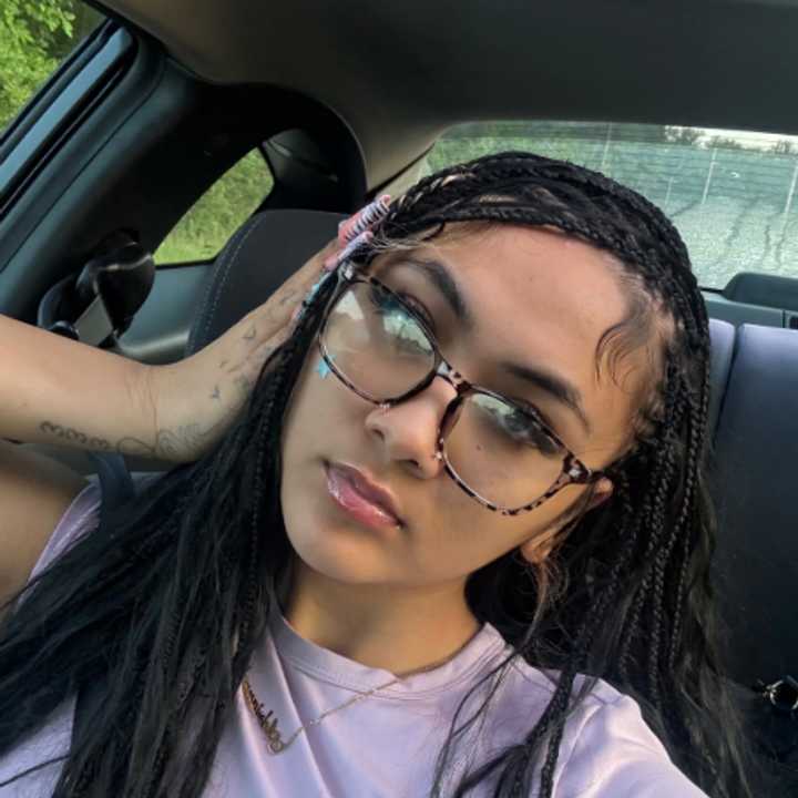 Teen Beauty Entrepreneur Adrianna Alicka Killed In Maryland Crash Days ...