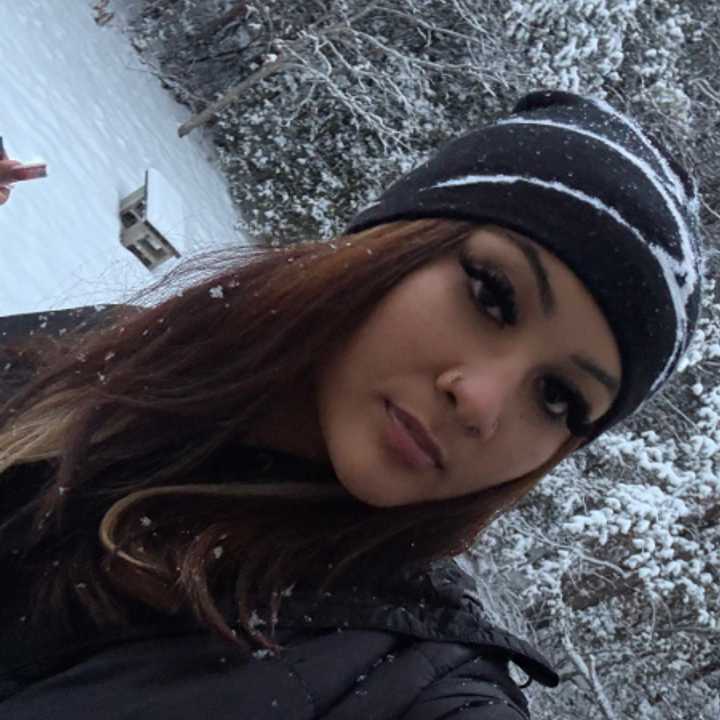 Teen Beauty Entrepreneur Adrianna Alicka Killed In Clinton Crash Days ...