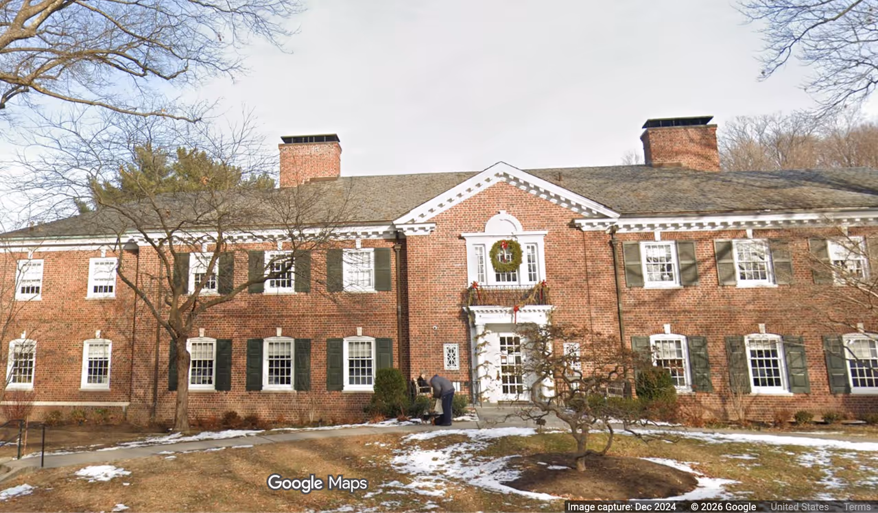 Woman, 30, Punches 14-Year-Old Several Times At Library In Westchester ...