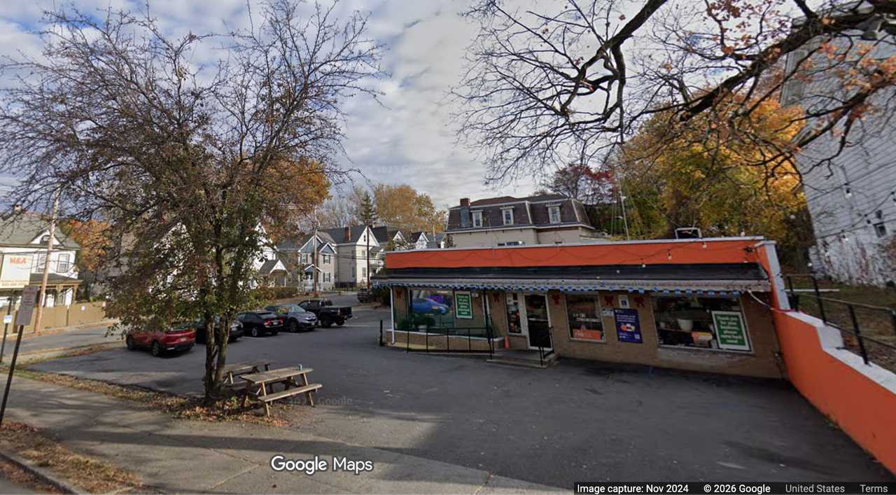 Man Accused Of Trying To Cash Fake Checks At NY Grocery Store, Cops Say ...