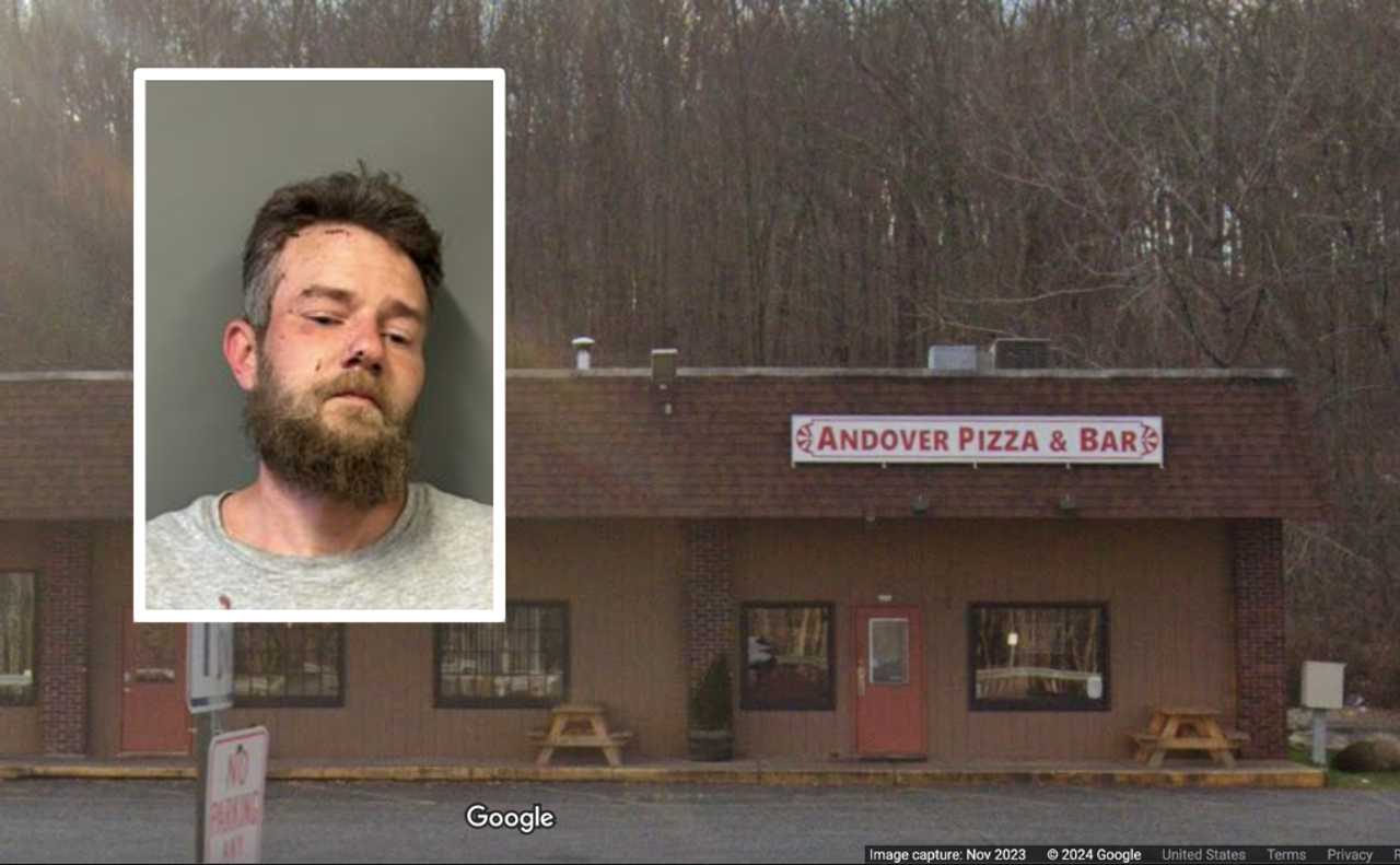 Man Walks Out Of CT Pizzeria With Bloody Knife After Stabbing Victim Inside, Police Say | Vernon ...