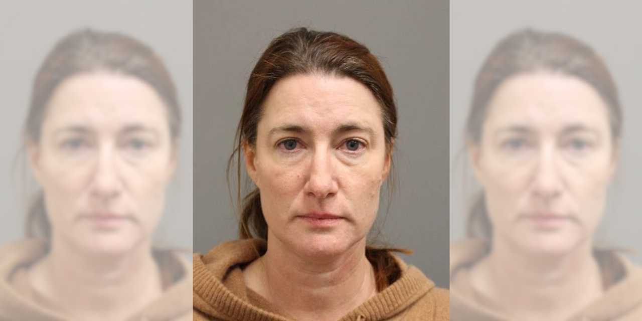 Ex-NY Nurse May Dodge Jail After Making $1M Selling Fake Vaccine Cards ...