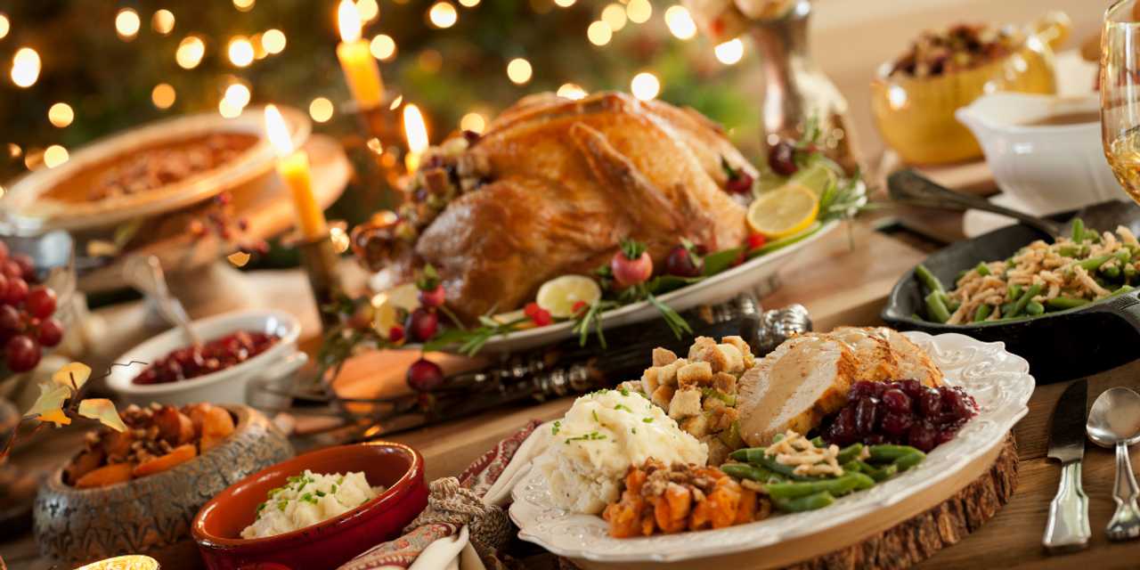 Before You Cook That Turkey, Brush Up On These Thanksgiving Food-Safety ...