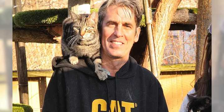'He Is A Hero': Worldwide Grief Over Death Of NY's 'Cat Man' In Fire ...
