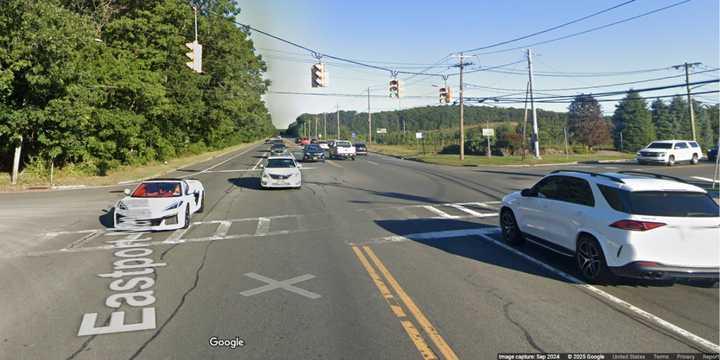 Pedestrian Struck, Killed Crossing Major Roadway In Manorville | Manorville Daily Voice