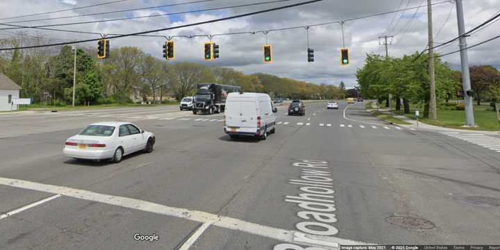 Driver Killed Slamming Into Tractor-Trailer Stopped On Long Island ...