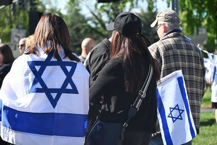 Tenafly Hosts Watch Party For Edan Alexander Hostage Release | Northern ...