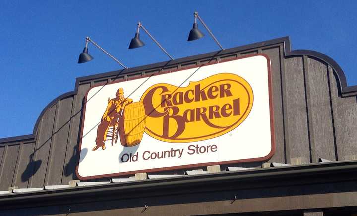 Cracker Barrel Unveils New Logo, Menu Changes Despite Large Fan ...