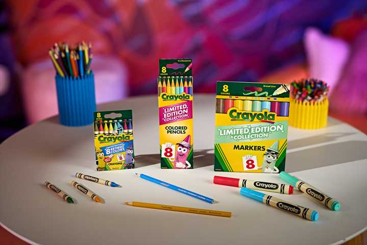 Easton's Crayola Resurrects Retired Crayons For First Time Ever In ...