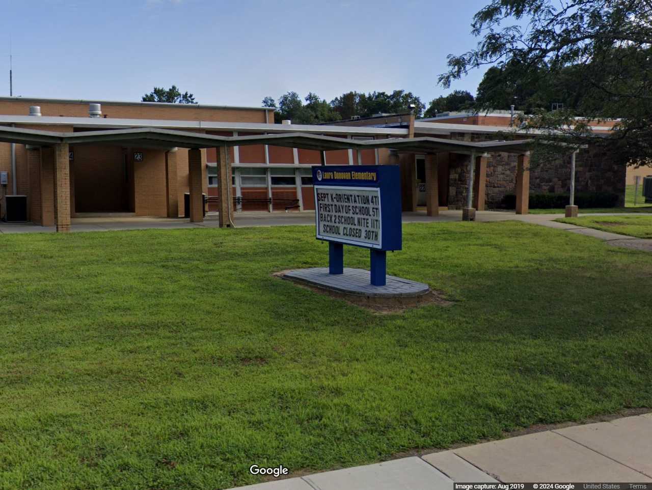 Moldy Classrooms Shut Down Elementary School In Central Jersey ...