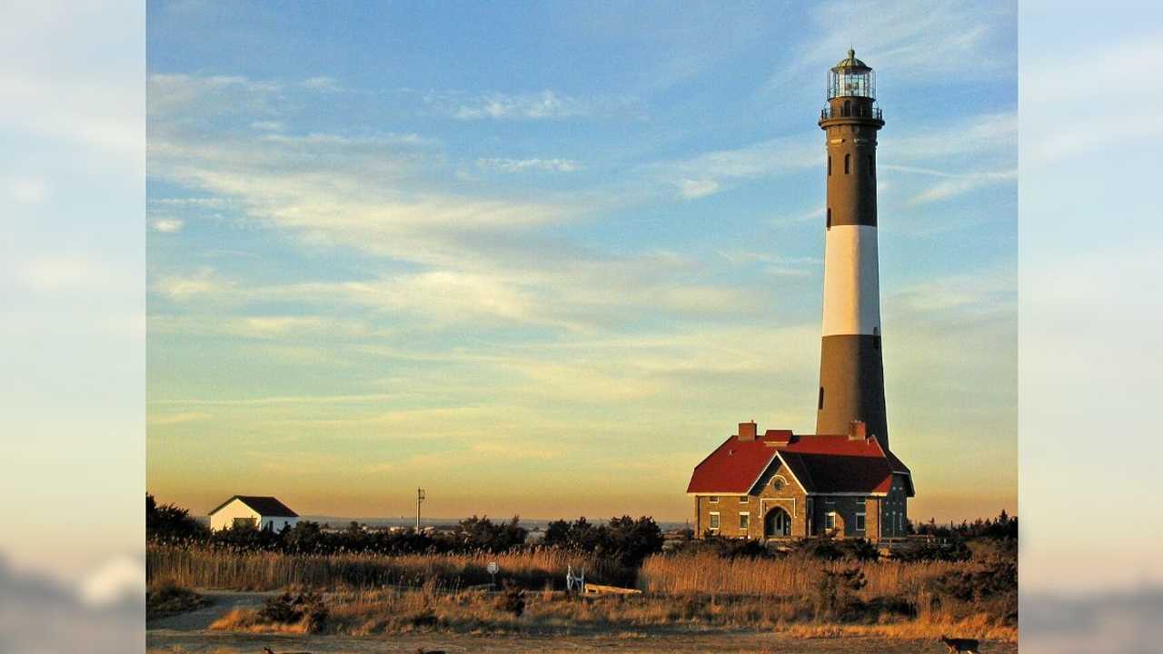 Man Dies After Jumping From Fire Island Lighthouse | Englewood Daily Voice