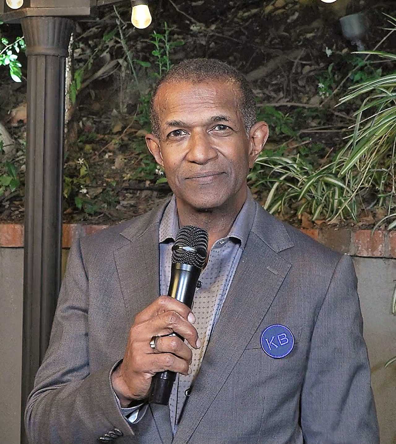 Rif Hutton Dies: Beloved Actor Starred On 'Doogie Howser,' 'JAG ...