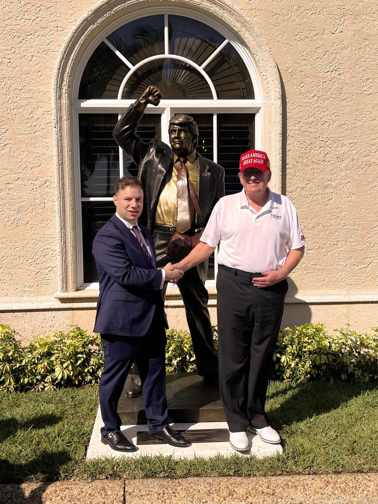 7-Foot Tall Trump Statue Lands Buyer Meeting With President, Musk, Stone | Lyndhurst Daily Voice